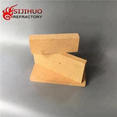 Cina Refrattore comune 1580° Refrattore 1770° e contenuto di CaO 0.34 in vendita