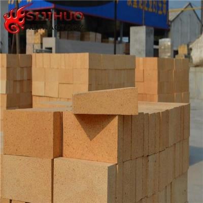 Cina 40-75% di Al2O3 contenuto in mattoni refrattari a basso solco per applicazioni industriali a temperatura in vendita