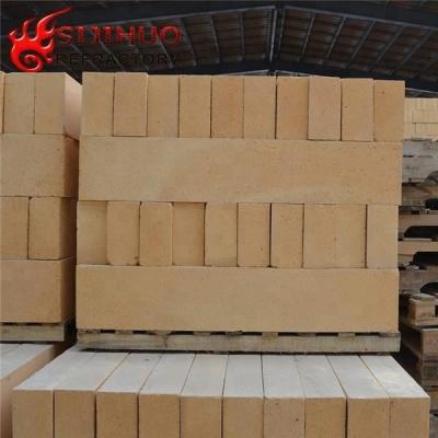 Cina 40-75% di Al2O3 contenuto in mattoni refrattari a basso solco per applicazioni industriali a temperatura in vendita