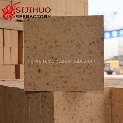 Cina 0.34% contenuto di CaO e 15% di SiC mattoni antialcali per applicazioni di rivestimento refrattarie in vendita