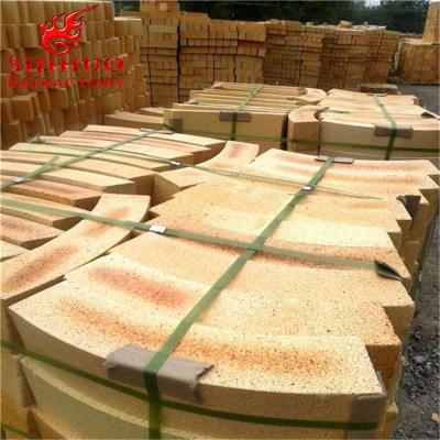 China High Alumina 48 Fireclay Brick Yellow Thin Round Curved Kiln Refractory Clay Fire Bricks for sale