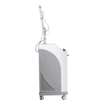 Cina Verticale frazionato CO2 Laser Vaginale String Machine Anti-Aging Machine di rimozione delle rughe in vendita