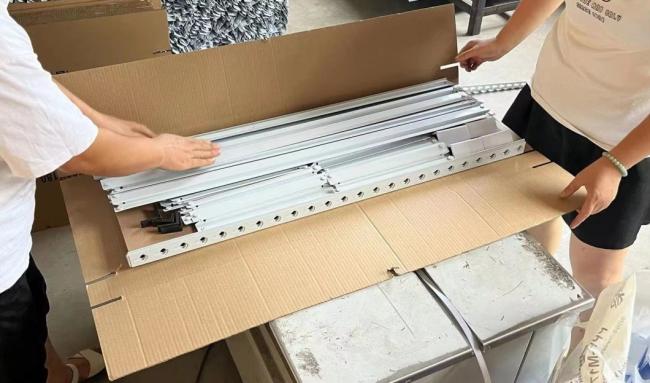 Easy Assemble Light Duty Warehouse Rack Garage Shelf
