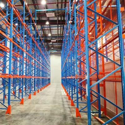 Cina Racking per pallet senza bulloni per magazzino per carico pesante industriale personalizzato in vendita