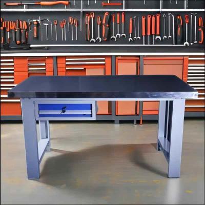 Cina Customized Grade Heavy-Duty Garage Workbench With Fixed Mobility And Combined Cabinets in vendita