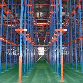 Cina 2000 Pallets Fifo Filo Customized Drive-in Drive-Thru Pallet Racks System For Storage in vendita