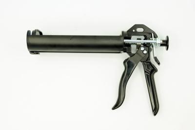 Cina Pistola da iniezione da 600 ml a 2, 1 600 ml a 2, 1 in vendita