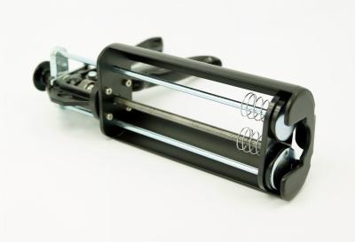 Cina Pistola da iniezione da 600 ml a 2, 1 600 ml a 2, 1 in vendita