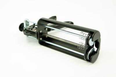 Cina Pistola da iniezione da 600 ml a 2, 1 600 ml a 2, 1 in vendita