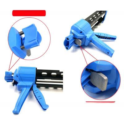 Cina Pistola blu epossidica 400 mL 1:1 doppio applicatore a due componenti Pistola di calcificazione a due componenti per la pistola di legame a pannelli in vendita