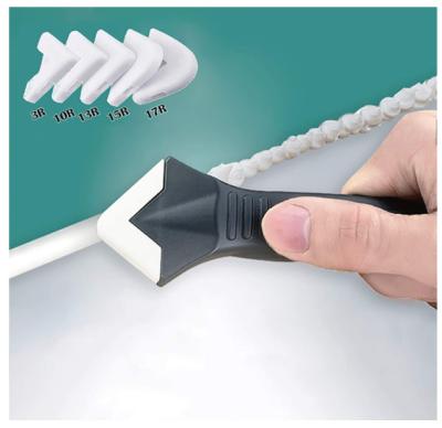 Cina Kit di strumenti per calafataggio in silicone 6 in 1 da 32 pezzi (testa in acciaio inossidabile) Kit di ugelli per calafataggio Set di kit di finitura applicatore in vendita