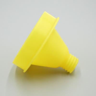 中国 黄色いプラスチックサケット/密封剤のノズルアダプター 販売のため