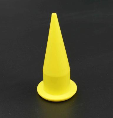 Cina ugello di plastica giallo colorato per pistola di sigillazione in vendita
