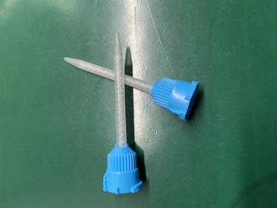 Cina Tubi di miscelazione in plastica punta 50 ml 1:1 Epossidico adesivo punta di ugello di miscelazione statico in vendita