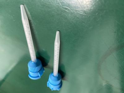 Cina Tubi di miscelazione in plastica punta 50 ml 1:1 Epossidico adesivo punta di ugello di miscelazione statico in vendita