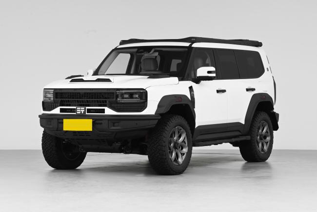 JETOUR G700 exterior view
