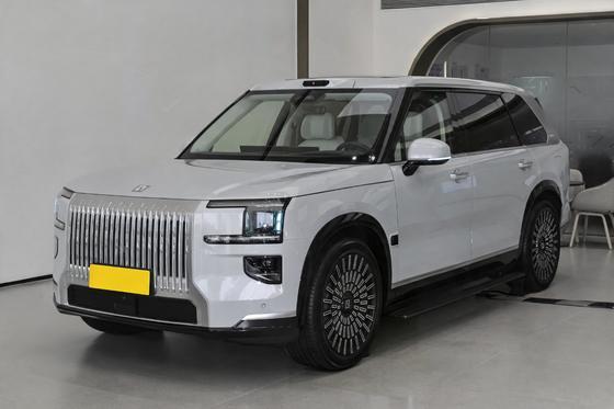 ZEEKR 9X exterior view