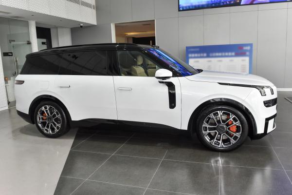 Quality Lynk & Co 900 Five-seat 2026 for sale