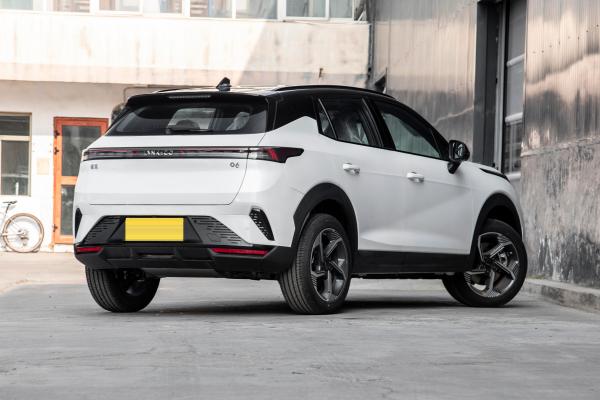 Quality Lynk & Co 06 for sale