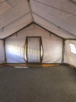 Cina 12x12 10x10 Campana militare di camuffamento boschivo Inverno a prova di freddo Indumento caldo grande in vendita