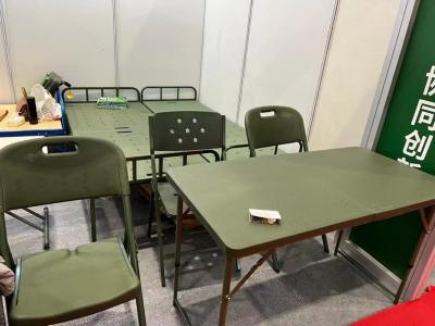 Cina Patio Folding Office Lunch Break Bed Outdoor Camping Bed Ospedale Medico Campaggio Semplice in vendita