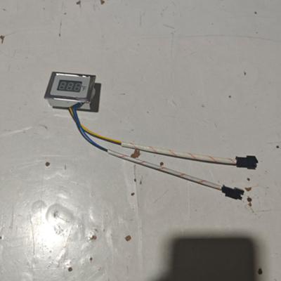 China HD LED Readout Anti Fog Waterproof Square Display Smart Control Water Heater Temperature Management for sale