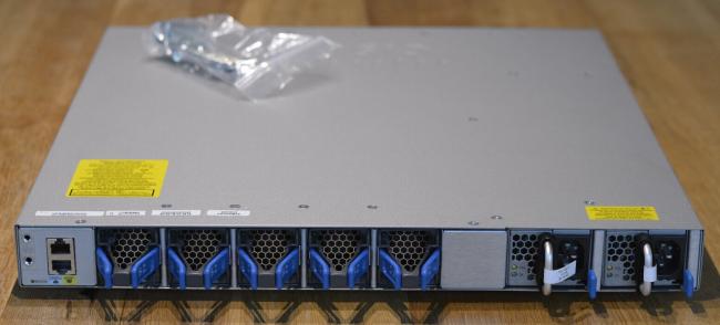 Cisco Catalyst 3850 Series 48 Ports 10G Fiber Network Switch WS-C3850-48XS-S