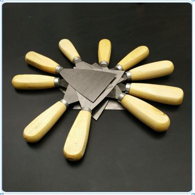 China Long-Handle Putty Knife with 6 Blades Set for Wood Window Glass and Wallpaper Removal for sale