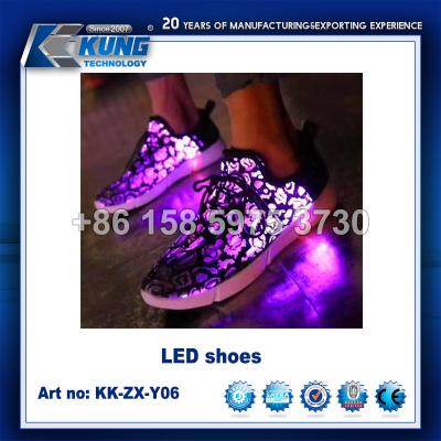 China Various China Wholesaler Light Children LED Shoes for sale
