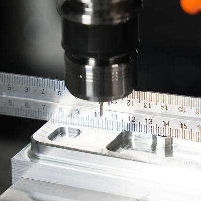 Китай DTC500 Вертикальный центр обработки фрезеровки с ЧПУ высокоточный центр вертикального бурения и нажатия продается