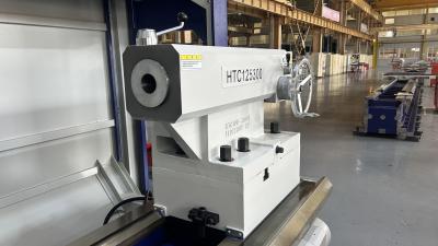 中国 SMTCL重型CNCフラットベッドCNCターンHTC125150 スピンドルボールの直径130mm 大型CNCターン 販売のため