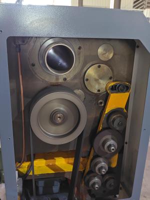 China 12 m Bodenmaschine Schwerlast-Horizontale Drehmaschine CW6180F Universaldrehmaschine zu verkaufen