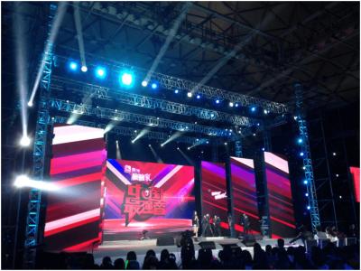 China FCC de Openlucht het Stadium RGB Geleide Schermen van Overlegdj voor Gebeurtenissenachtergrond 5000nits Te koop