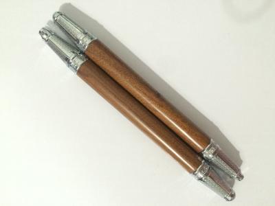 Cina Penna permanente del tatuaggio di trucco del doppio sopracciglio manuale di legno della testa 4D in vendita