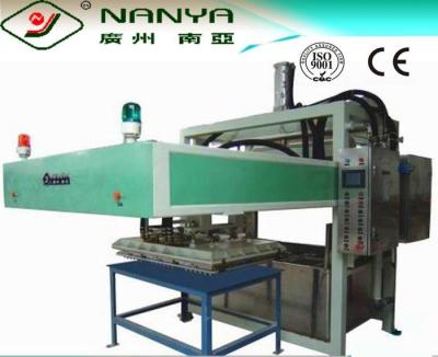 China Reduza a polpa ambiental a bandeja do ovo do molde que faz a polpa da máquina/papelada fazer à máquina 3000 PCes /H à venda