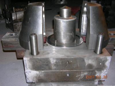 China Zinc Alloy Die Casting Mould For Washing Machine Parts for sale
