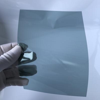 Cina Tinta di pellicola di carbonio PET resistente alla sporcizia del finestrino dell'auto 99%UVR facile da mantenere in vendita