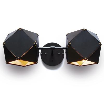 China Βόρεια τέχνη Welles Stell Δύο κεφαλές Sconce Δημιουργική μεταλλική υφή Μαύρο και λευκό Γεωμετρικό φως Φώτα τοίχου for sale