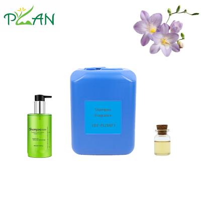 Cina Sapore giornaliero Sapore industriale Shampoo profumi Dolci profumi Olio essenziale di Freesia in vendita