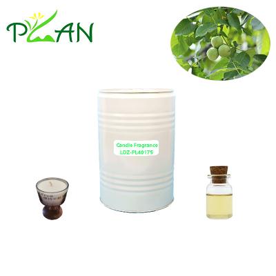 China Candele leggere e rinfrescanti profumi di legno di noce profumi di olio essenziale for sale
