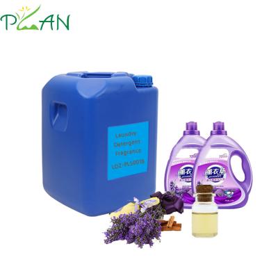 Cina Essenza di lavanda di qualità superiore Concentrato di olio profumato aromatico Lavatorio Detergente Sapori in vendita