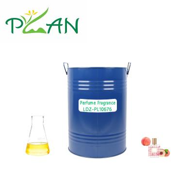 China Soft Peach Fragrance Essence Daily Flavor For Perfume Making for sale