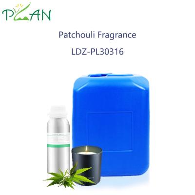 Cina Perfume di patchouli altamente concentrato per diffusori e candele profumate e bastoncini di canna in vendita
