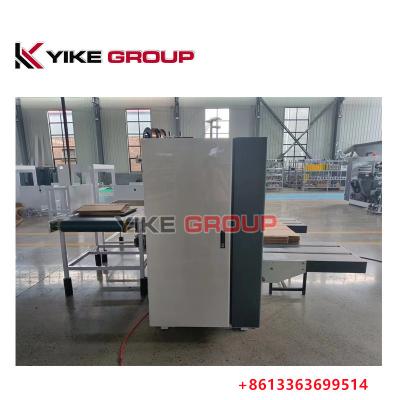 Cina Max Cardbord Size 3200 Semi-Auto Carton box Stitcher Machine Single Piece From YIKE GROUP in vendita