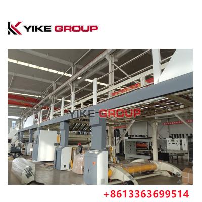 China 2200mm Roll de papel de molino hidráulico para la línea de producción de cartón corrugado en venta