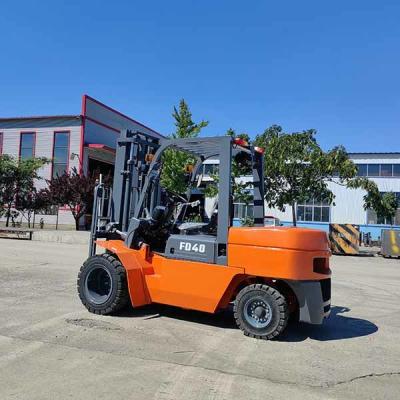 China Orange 4 Tonnen Diesel Gabelstapler Duplex Mast 4m Doppelvorreifen Gegengewicht zu verkaufen