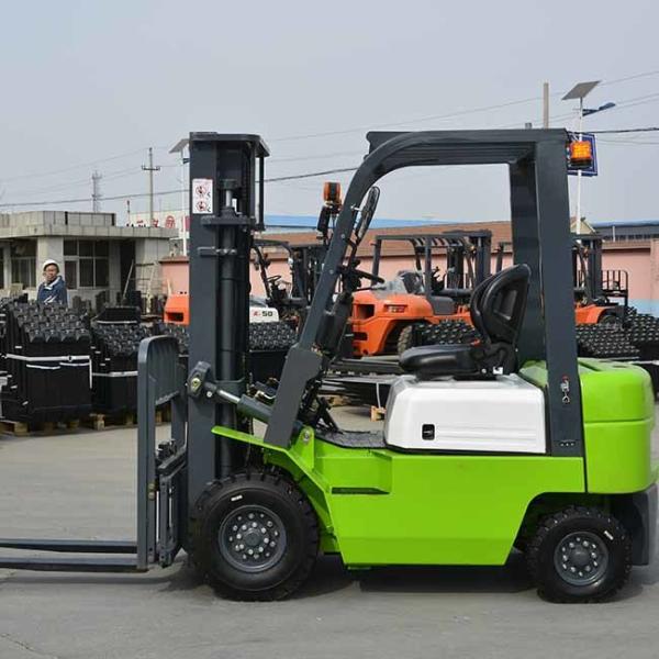 1500kg CPD15KD Lithium Ion Forklift AC Motor Container Mast Battery Forklift