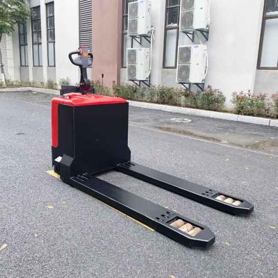 Cina 6T Lion Battery Electric Pallet Lift 6000kg Contrabilanciatore di pallet in vendita