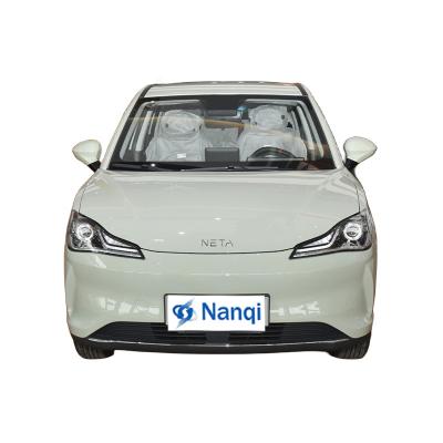 中国 2023 New Style Nezha V SUV Electric Car Lithium Ion Battery Fast Charging 販売のため