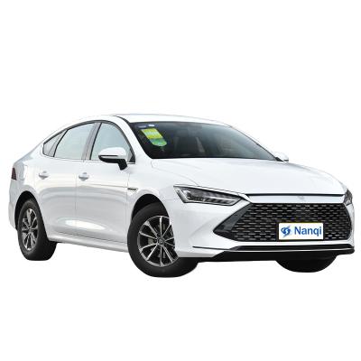 Cina Home Cars Byd Plug In Hybrid SUV BYD Qin Plus DM-I 4-Door 5-Seater in vendita